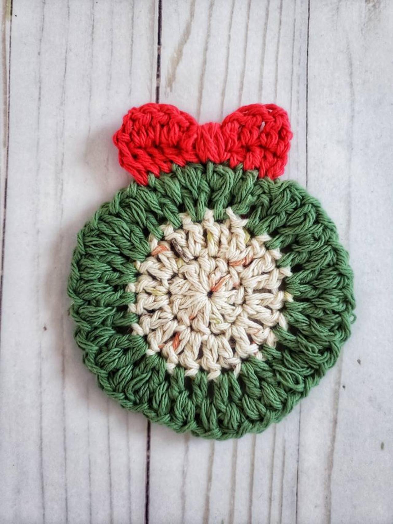 Holly Jolly Wreath Coaster Crochet Pattern - Digital Download - Crochet ...
